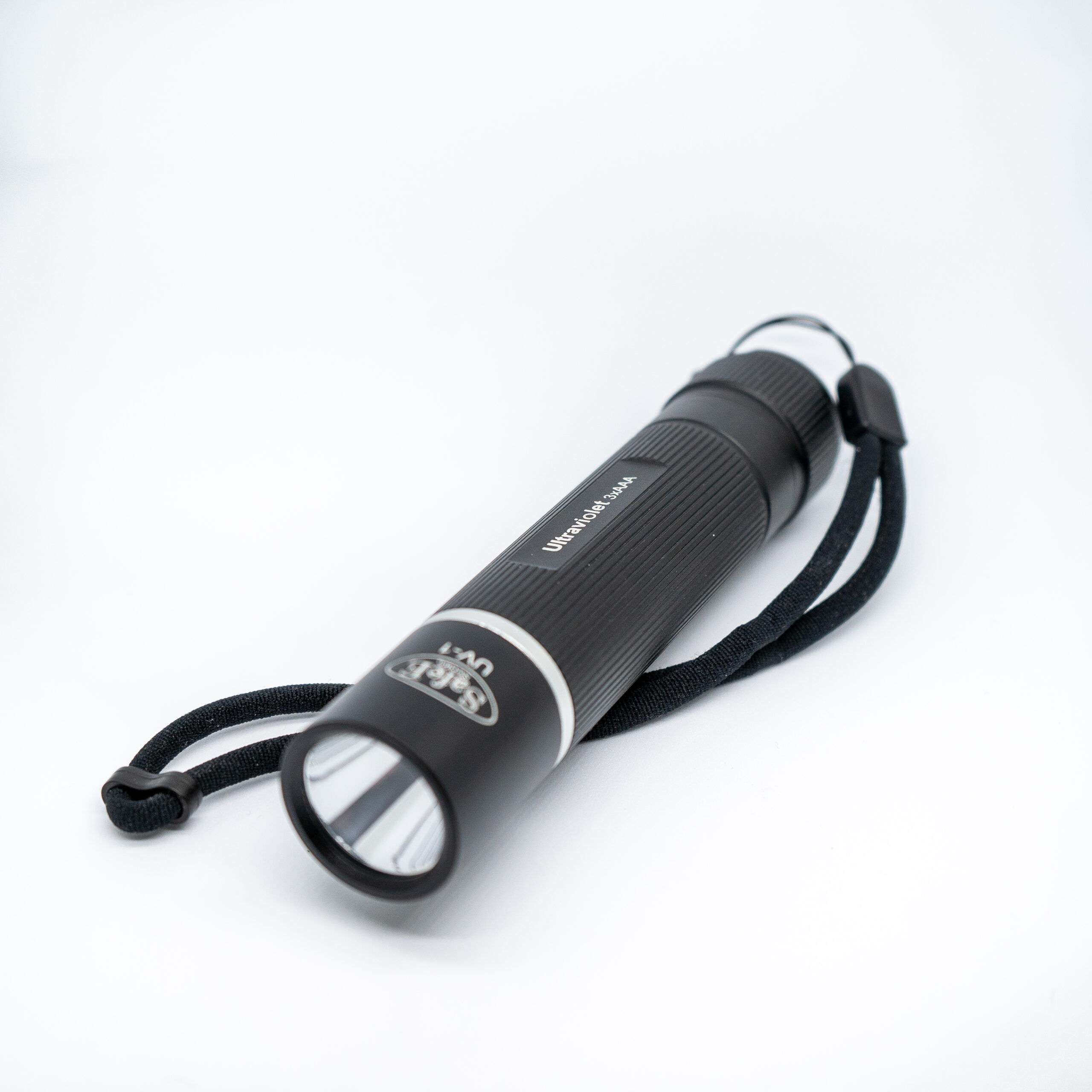 UV lampa som kan verifiera sedlar, pass och DNA märkning